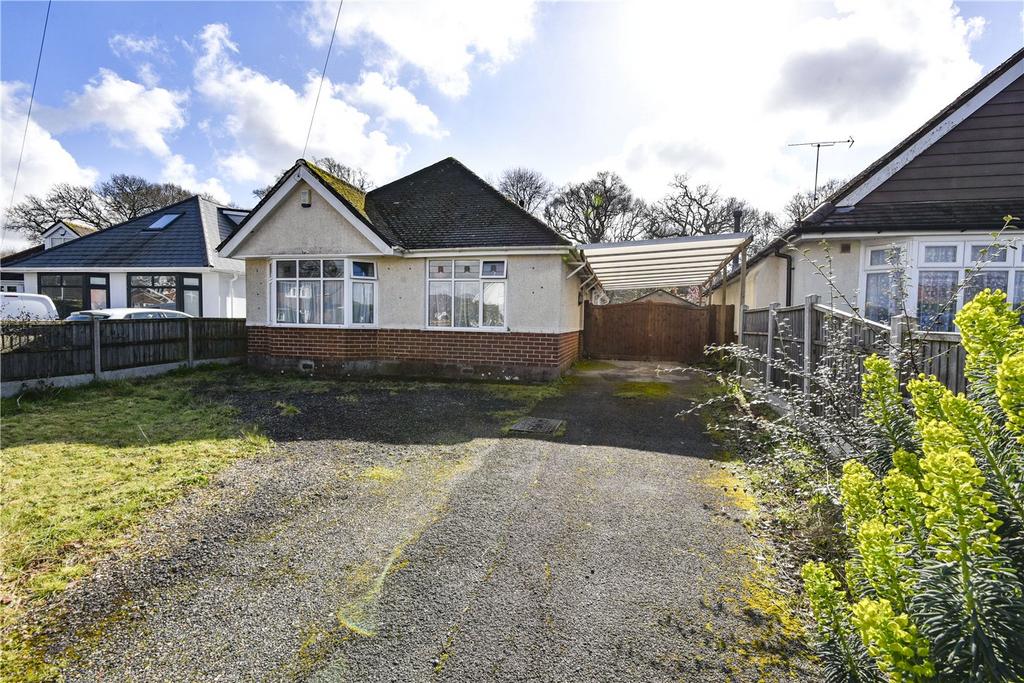 Merley Ways, Wimborne, Dorset, BH21 3 bed bungalow - £525,000