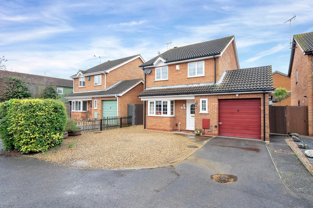 Patterdale Drive, Gunthorpe... 4 bed detached house - £310,000