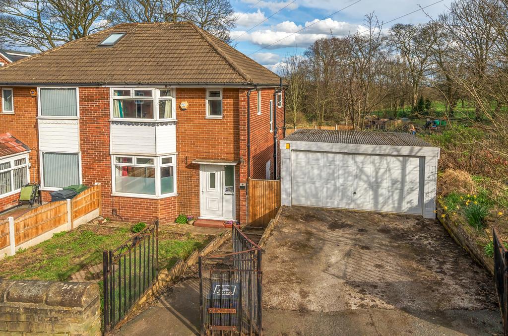 Armley Ridge Road, Leeds, West... 3 bed semi-detached house for sale ...