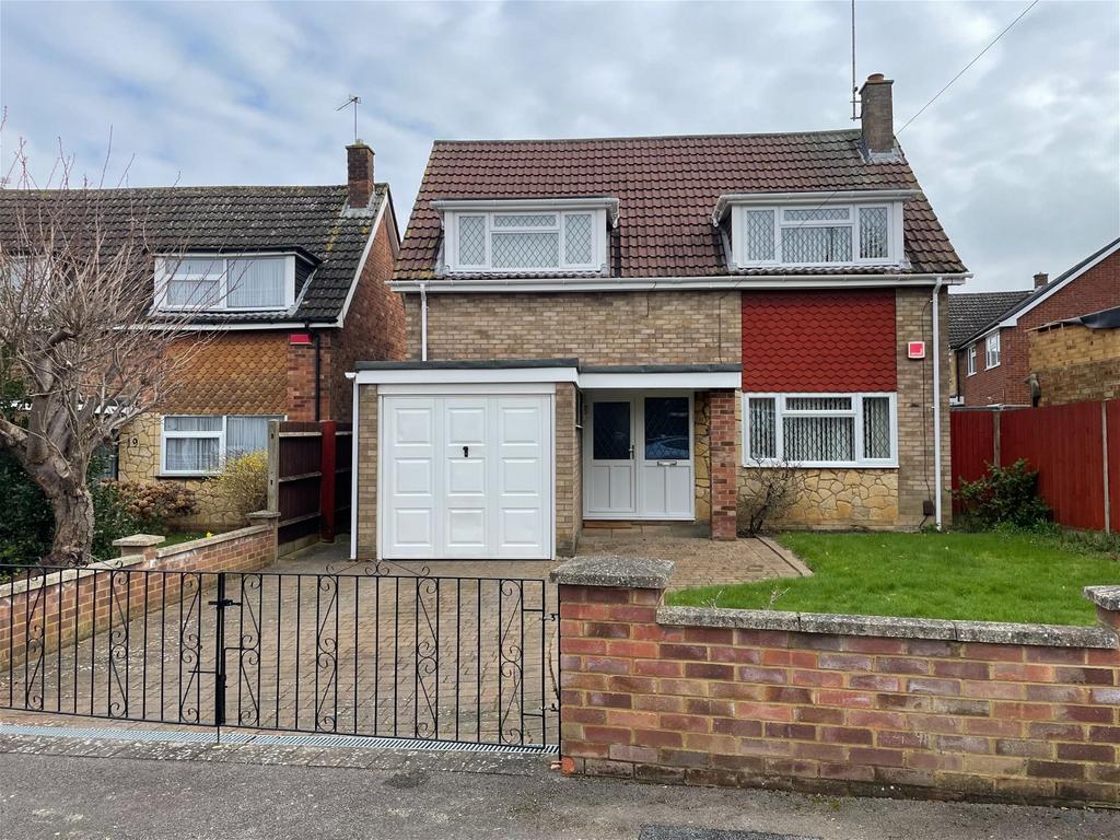 Thresher Close, Luton, Bedfordshire... 3 bed detached house for sale ...