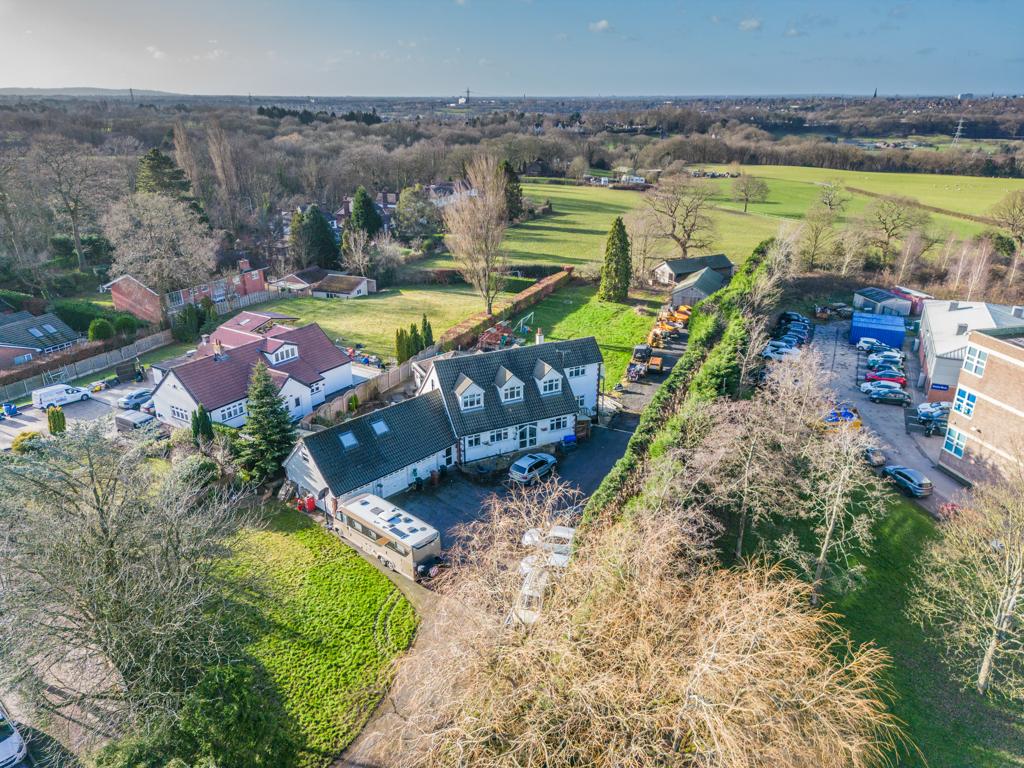 Hilltop Drive, Marple 5 bed detached house for sale - £1,100,000