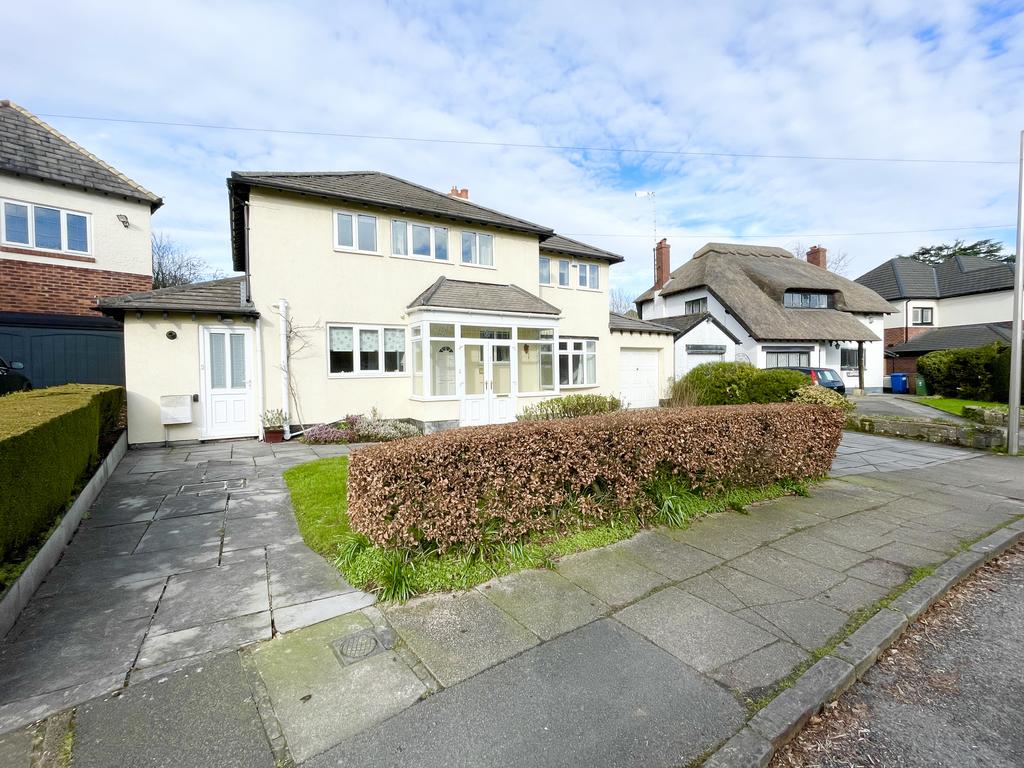 Roundcroft, Romiley 4 bed detached house - £599,950