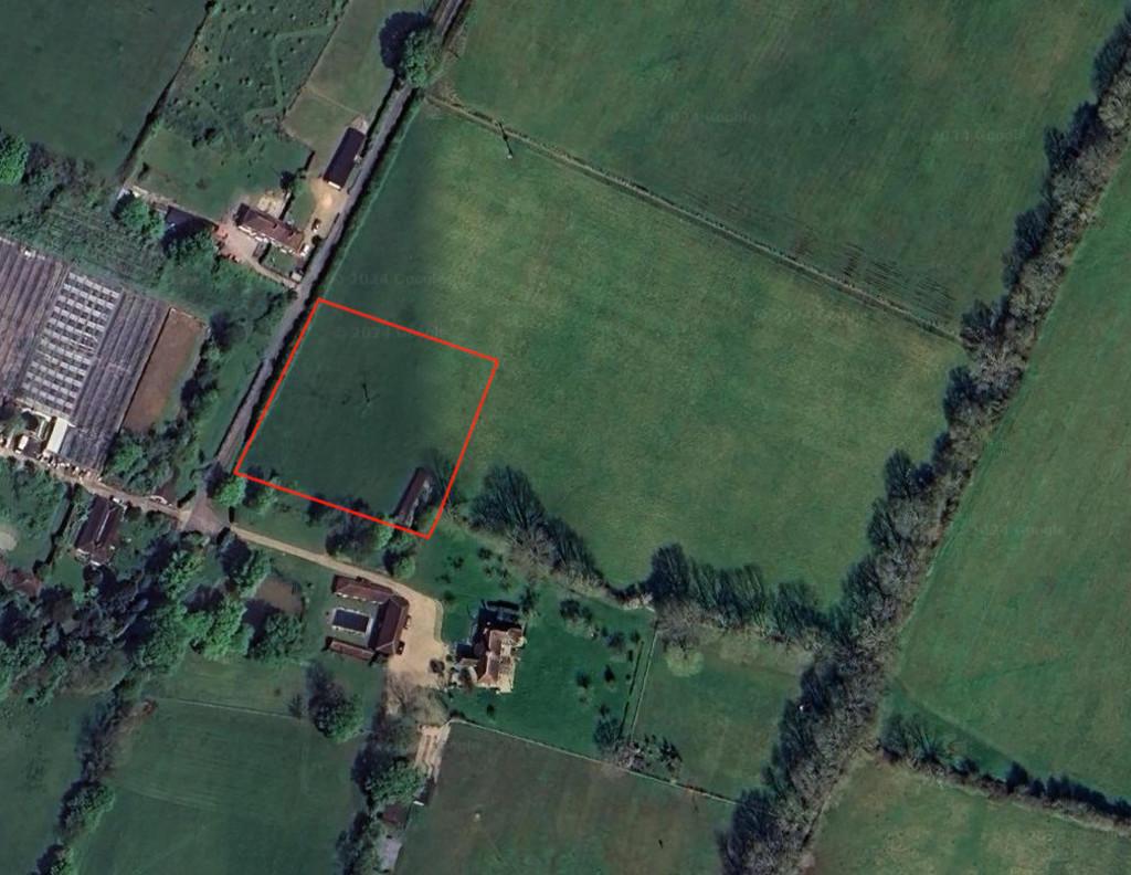 Marringdean Road, Billingshurst 2 bed property with land for sale - £ ...