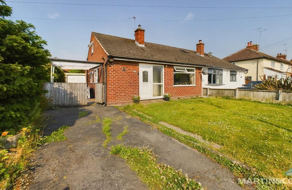 Derwent Way, Little Neston CH64 4 bed semi-detached bungalow - £155,000