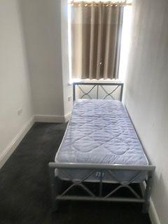 Windmill Lane, Greenford 1 bed in a house share - £575 pcm (£133 pw)