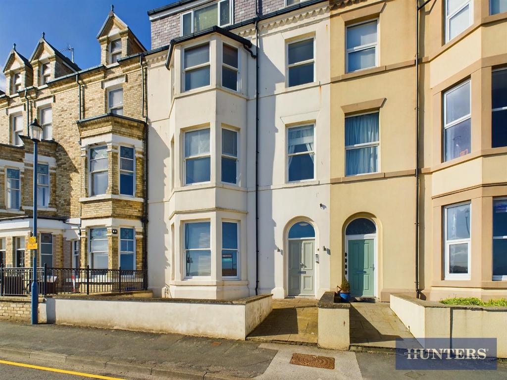 The Beach, Filey 1 bed apartment - £135,000