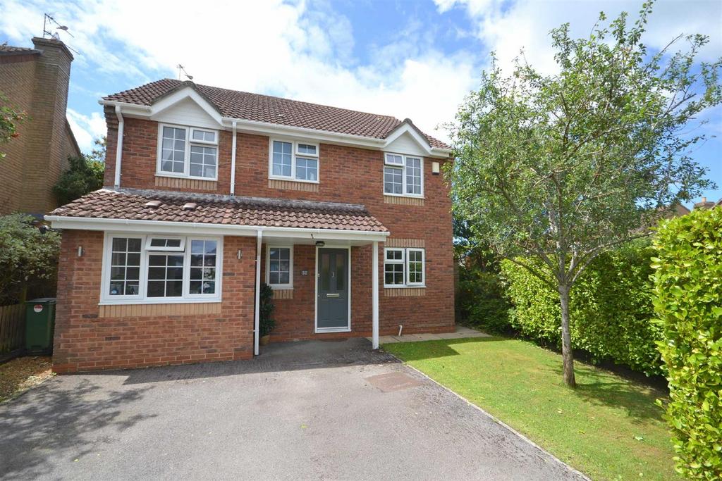 Matilda Way, Devizes 4 bed detached house - £395,000