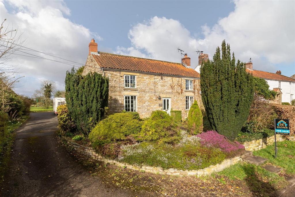 Main Street, York YO62 4 bed cottage - £575,000