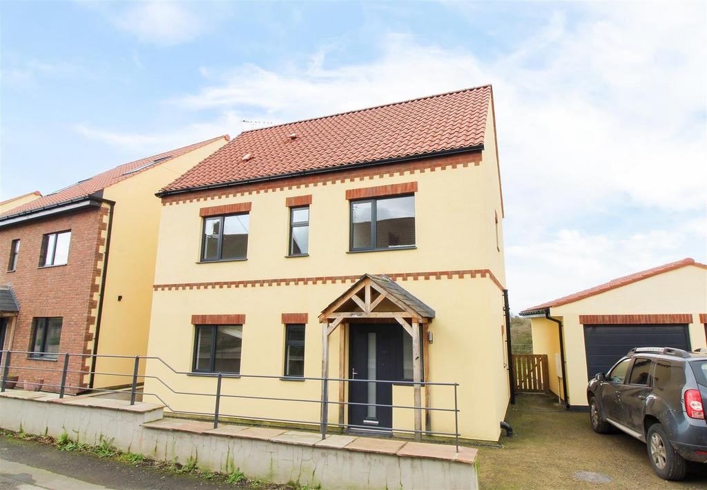 Hutton Conyers, Ripon 3 bed detached house - £390,000