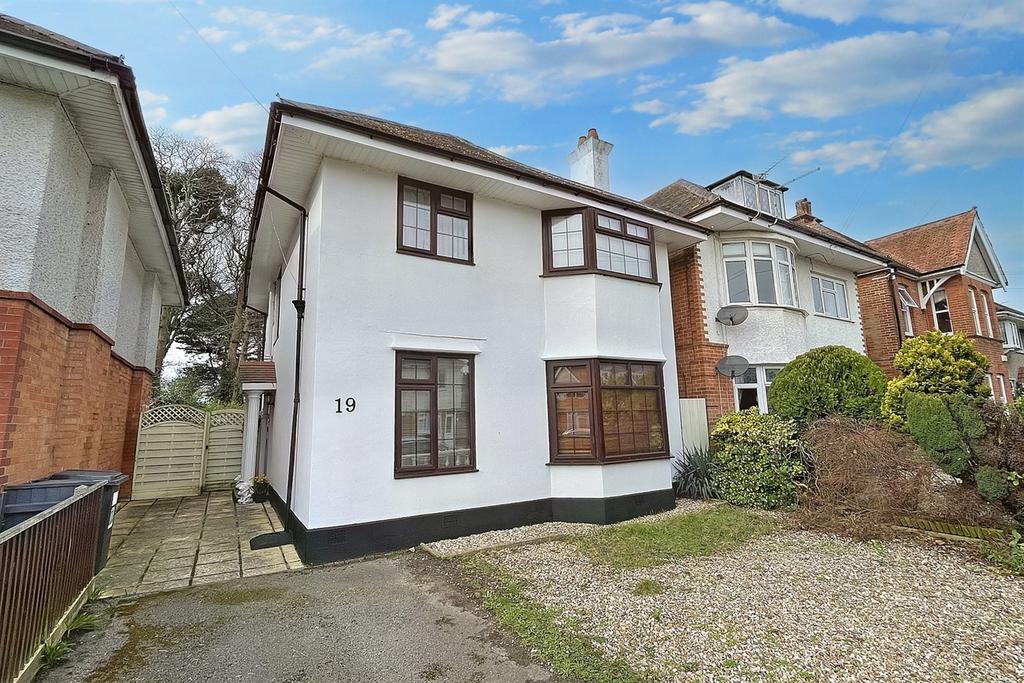 Southbourne 3 bed detached house - £675,000