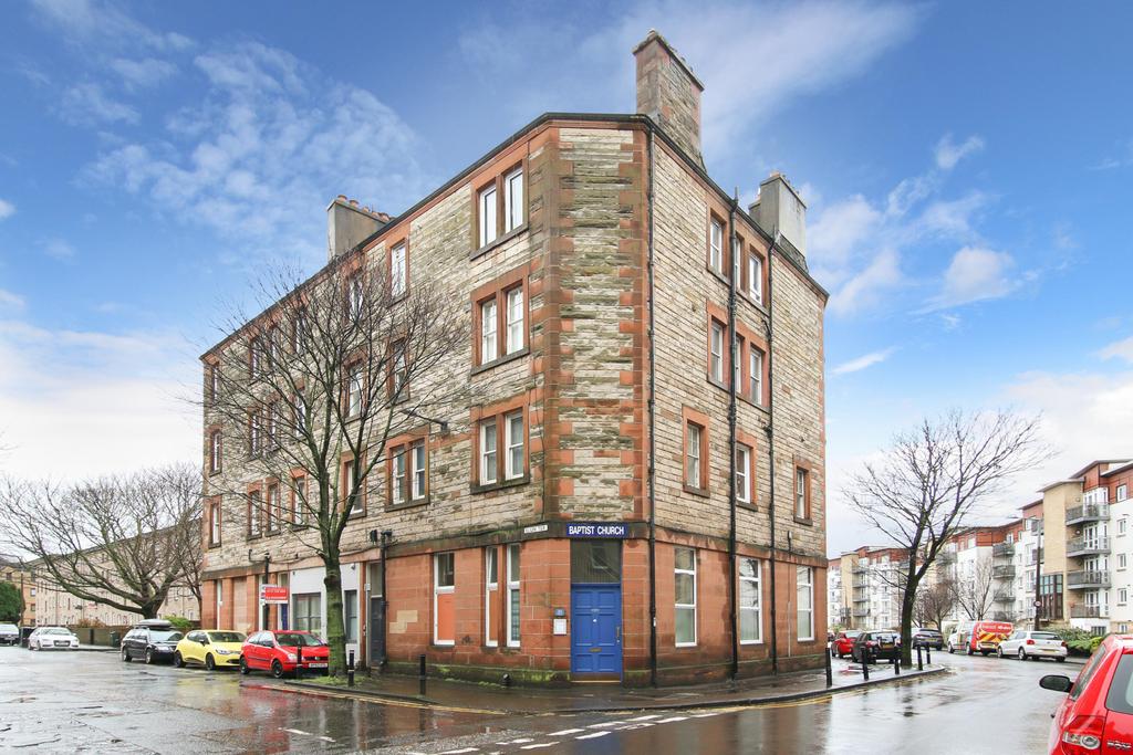 23 (2F1) Elgin Terrace, Edinburgh... 1 bed flat - £175,000