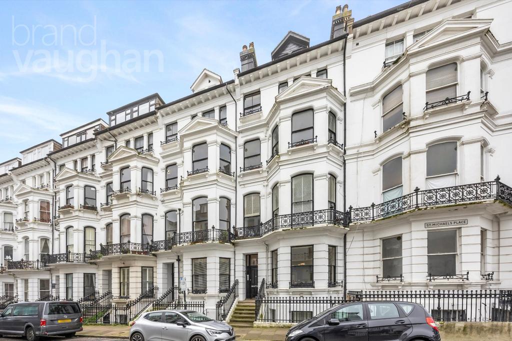 St. Michaels Place, Brighton, East... 1 bed flat - £300,000