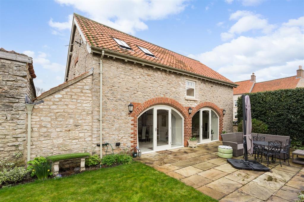 Pasture Lane, Hovingham, York 2 bed house - £475,000