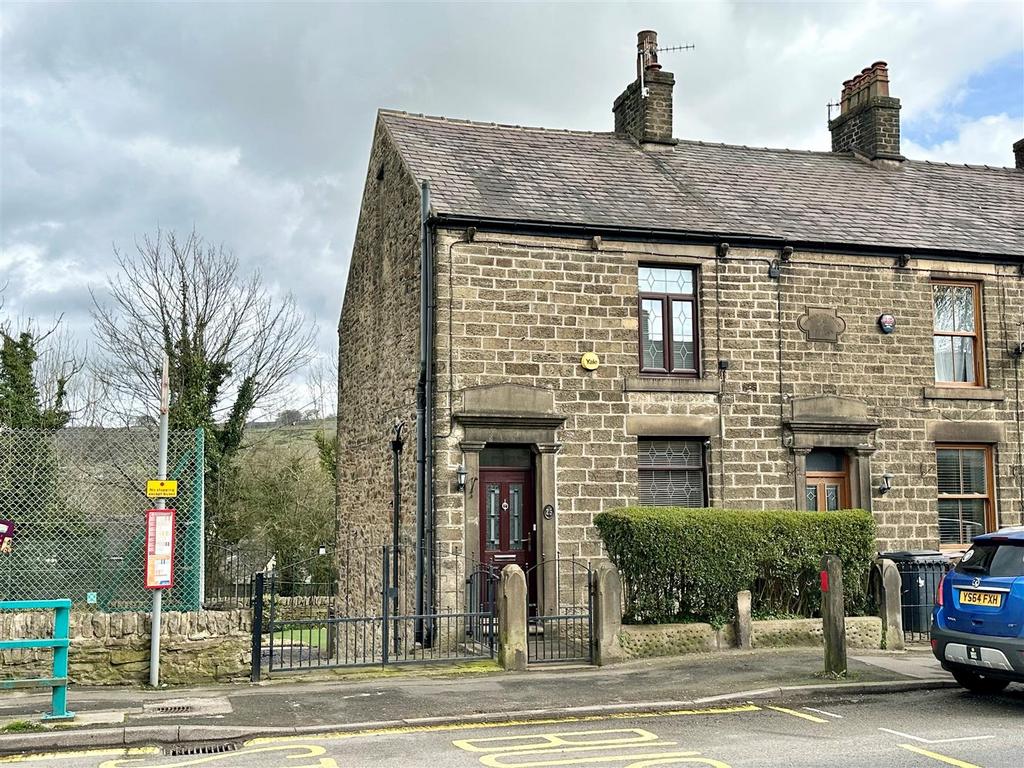 Buxton Road, Furness Vale, High Peak 2 bed end of terrace house for ...