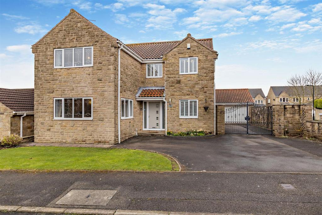 Pinchfield Lane, Wickersley, Rotherham 4 bed detached house - £575,000