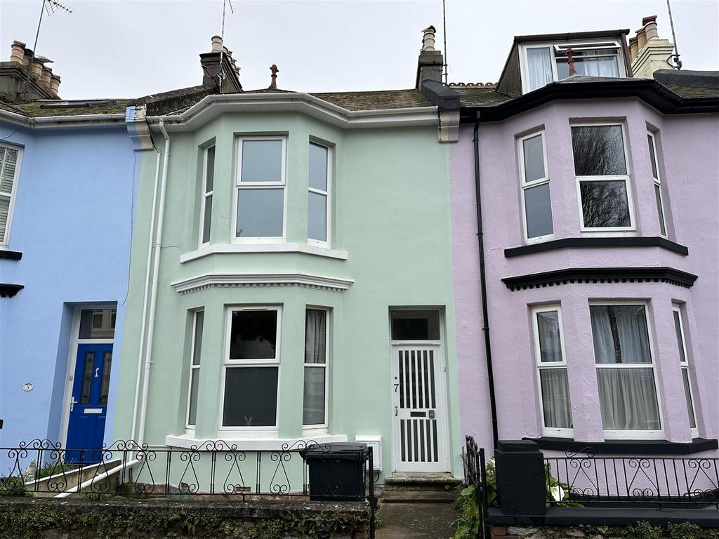 Greenswood Road, Brixham 2 bed property - £875 pcm (£202 pw)
