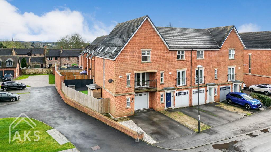 Messiter Mews, Derby DE65 4 bed townhouse - £325,000