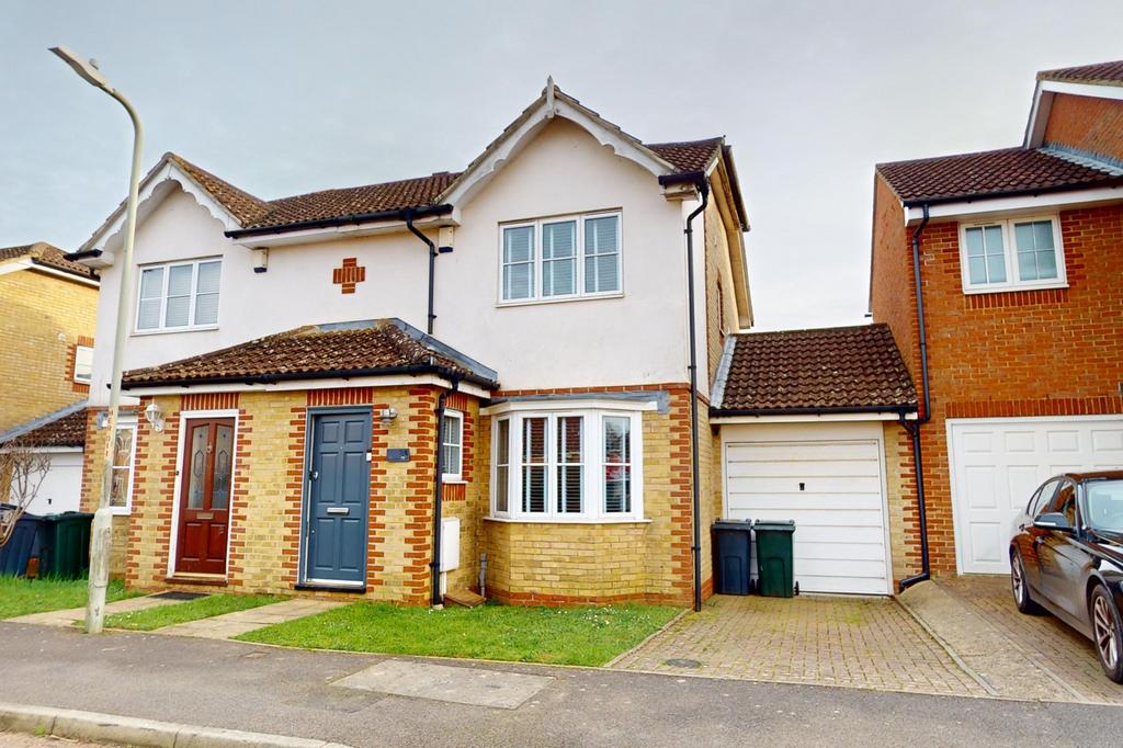 Manor House Drive, Park Farm, Ashford... 3 bed semi-detached house for ...