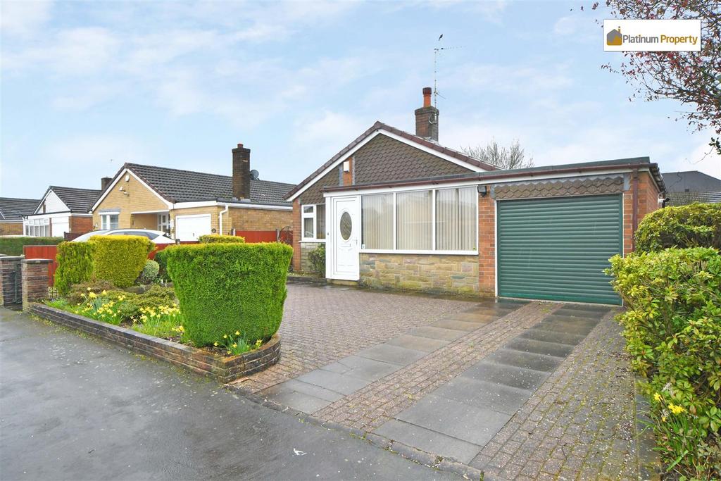 Woodside Drive, Stoke-On-Trent ST3 2 bed detached bungalow - £230,000