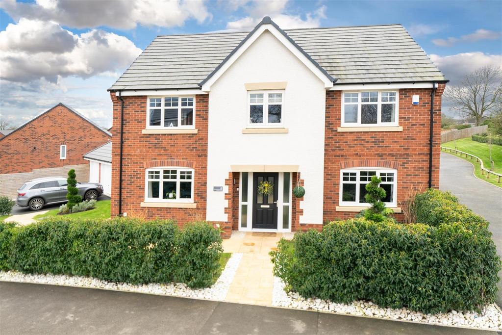 Sykes Road, Hampton Magna, Warwick 5 bed detached house - £725,000