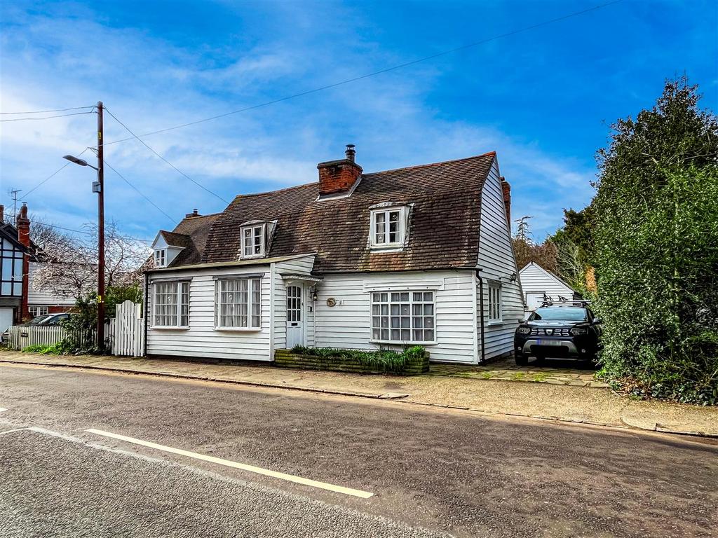 North Street, Tillingham, Southminster 3 bed cottage - £499,995