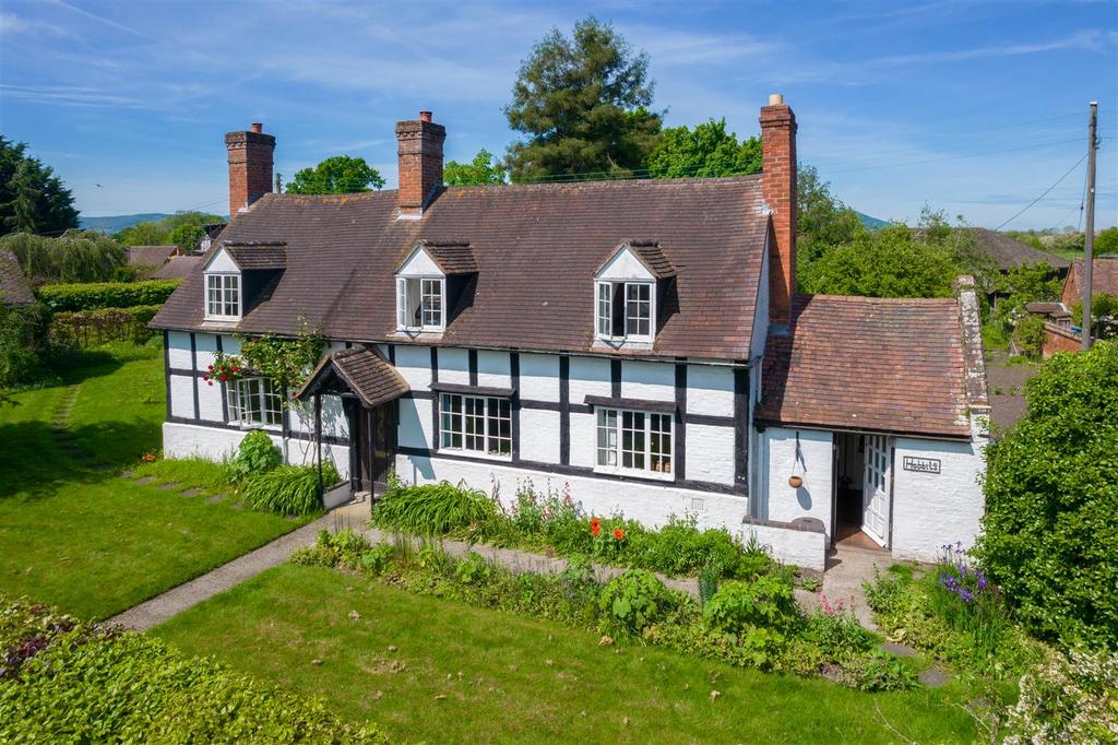 Church End, Hanley Castle, Worcester 4 bed detached house for sale - £ ...