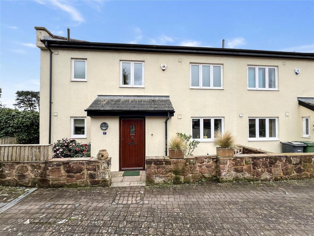 The Lydiate Farm, Heswall, Wirral 4 bed cottage - £750,000