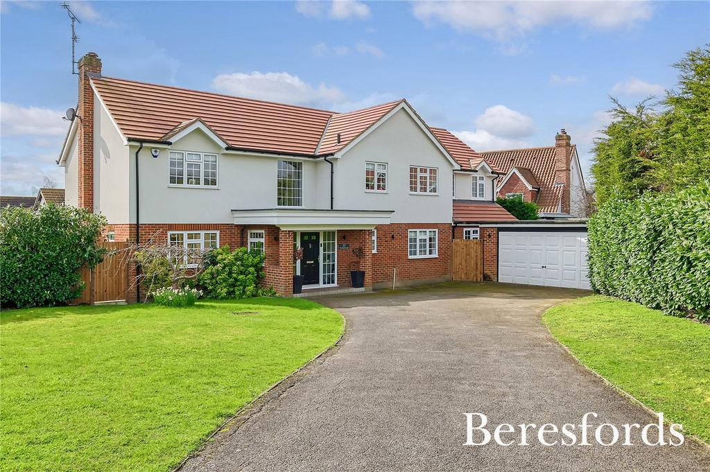 Chalklands, Howe Green, CM2 5 bed detached house - £1,350,000