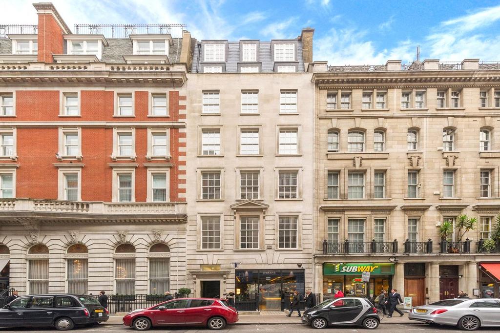 Berners Street, London, W1T 2 bed flat - £1,595,000