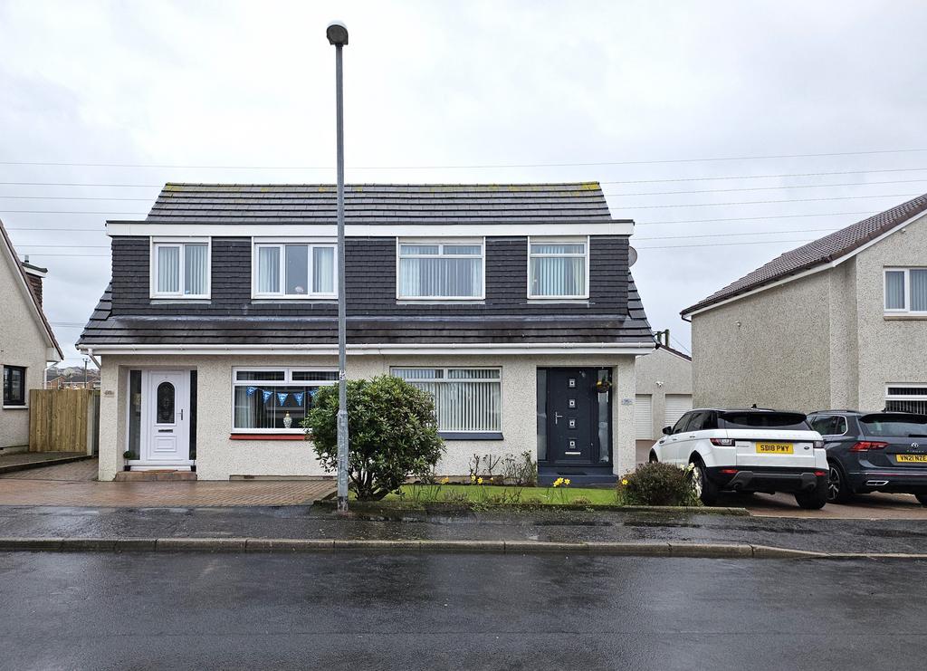 96 Greenacres, ARDROSSAN, KA22 7PR 3 bed semi-detached house - £155,000
