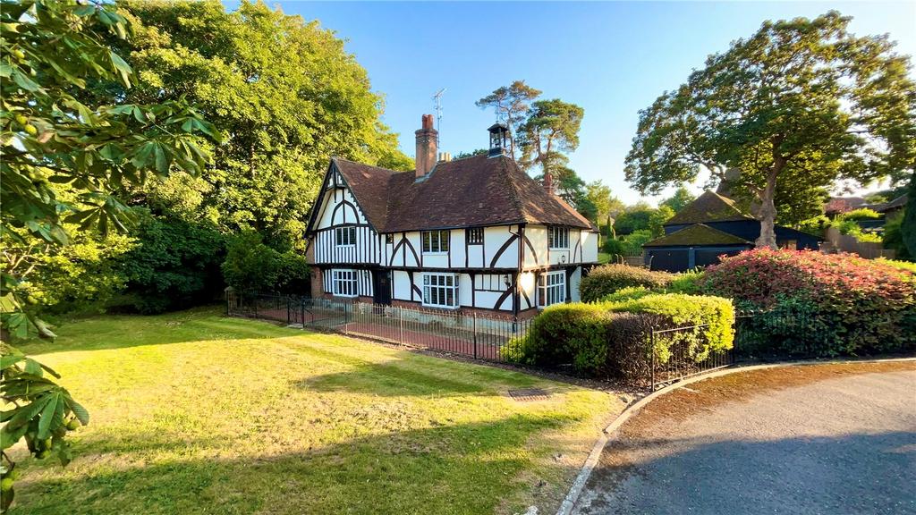 The Green, Bearsted, Maidstone, Kent... 6 bed detached house for sale ...
