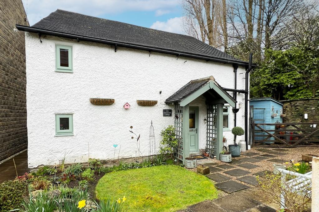 School Lane, Greenhill, S8 7RL 2 bed detached house - £320,000