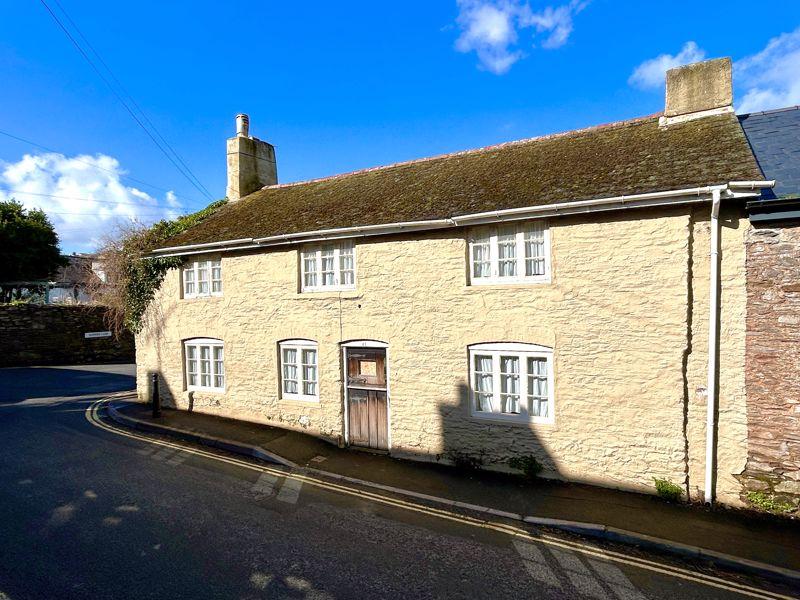 63-65 Milton Street, Brixham TQ5 3 bed cottage for sale - £265,000