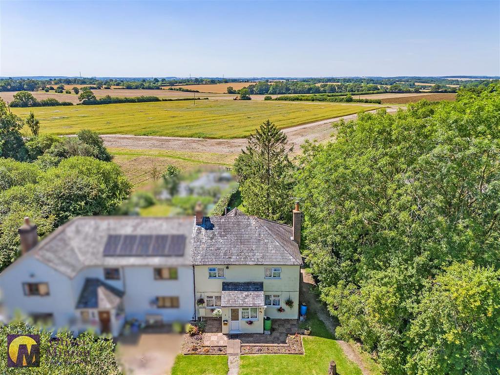 The Green, Meesden, Buntingford 3 bed semi-detached house - £415,000