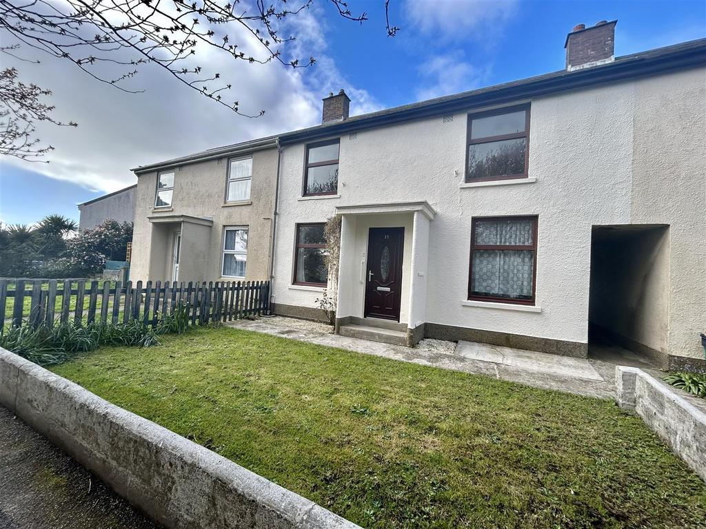 Trengrouse Way, Helston TR13 3 bed terraced house - £245,000