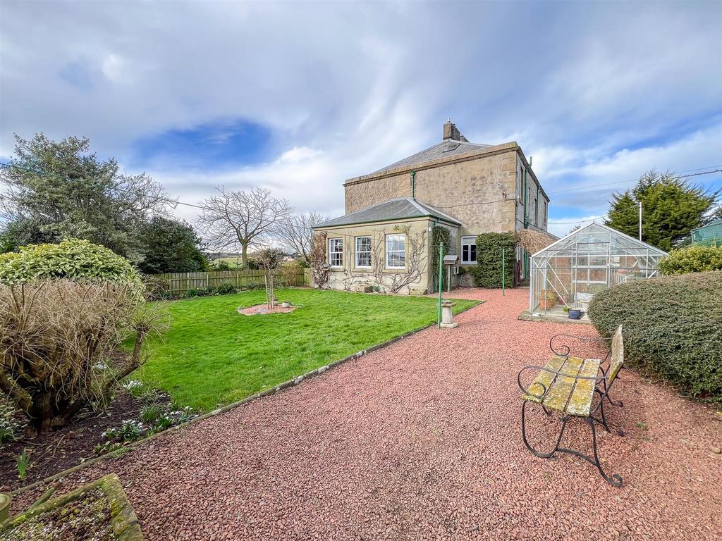 Easington, Belford 6 bed farm house for sale - £900,000