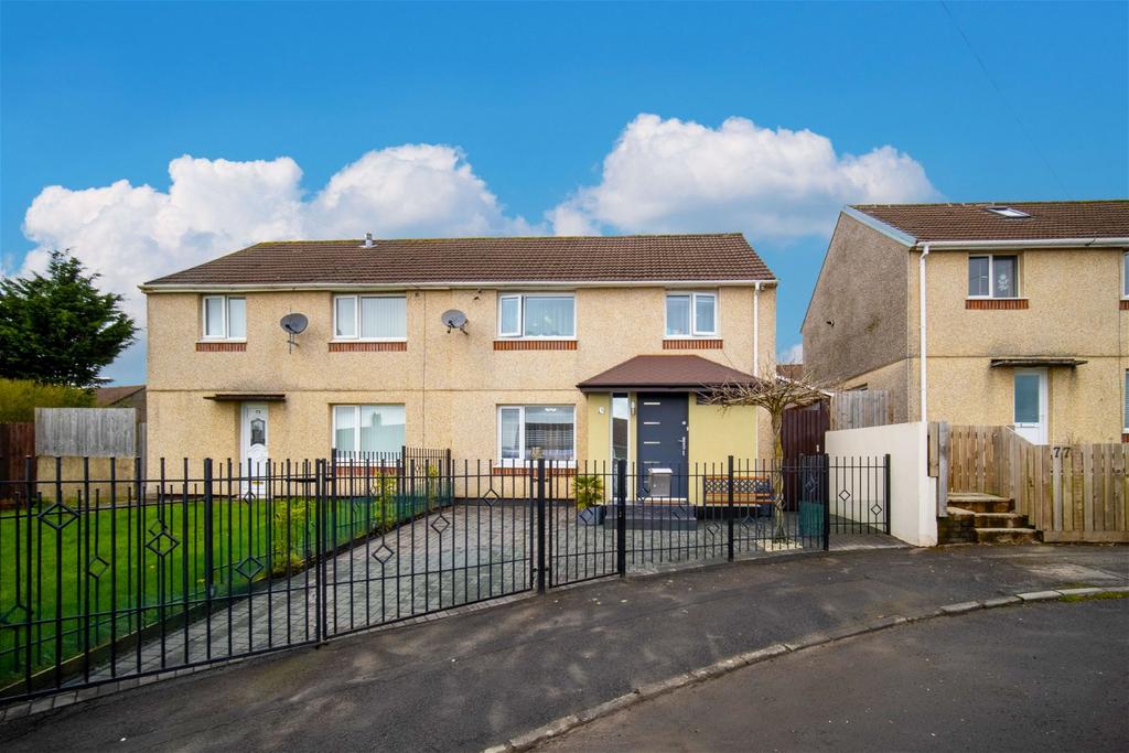 Heol Graigwen, Caerphilly, CF83 2JR 3 bed semi-detached house - £225,000