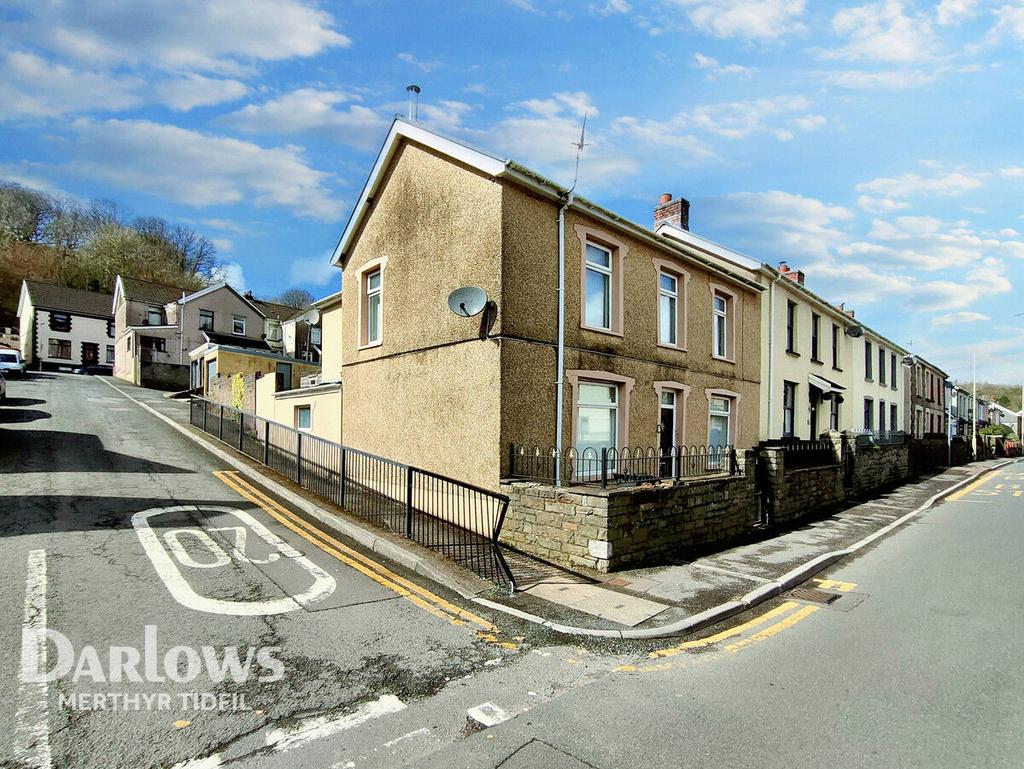 Aberfan Road Aberfan Merthyr Tydfil 3 Bed End Of Terrace House For