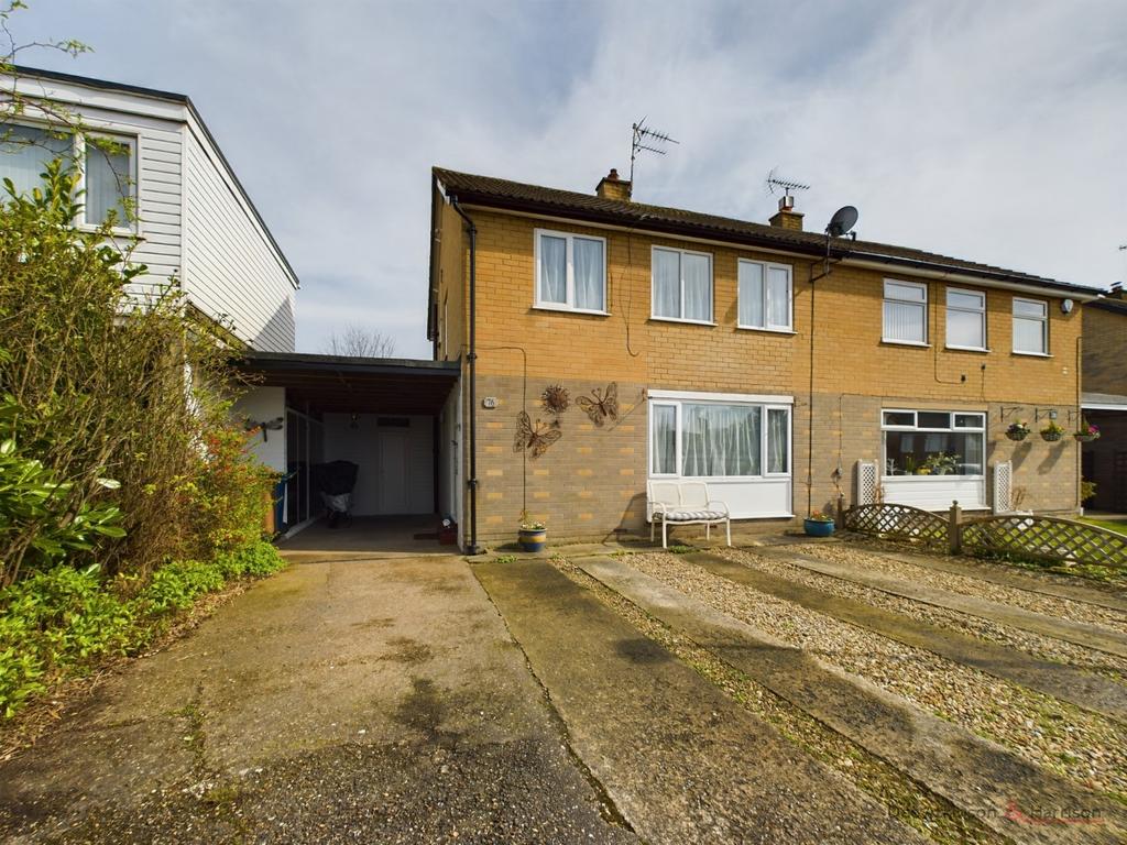 The Mount, Driffield, YO25 5JN 3 bed semi-detached house - £190,000