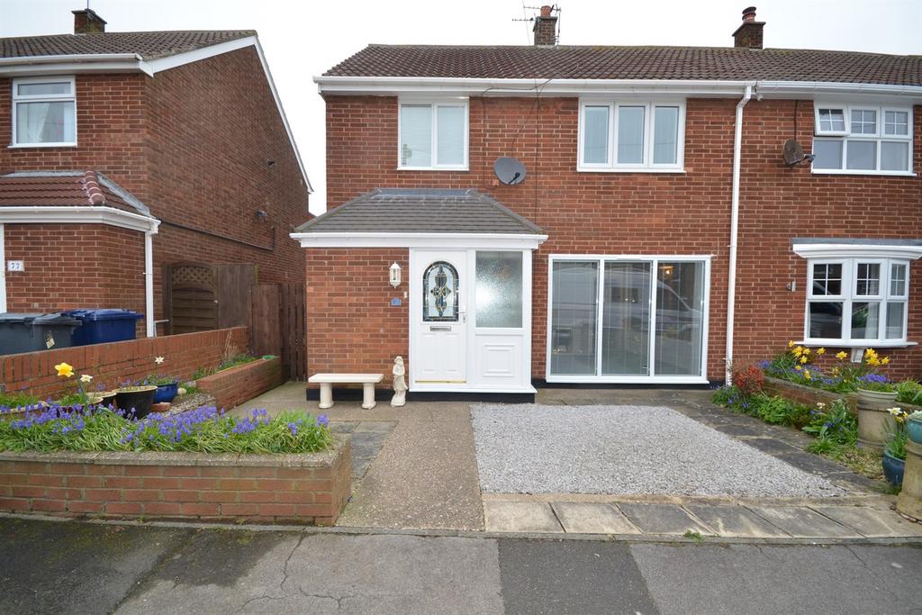 Souter View, Whitburn 3 bed semi-detached house - £194,950