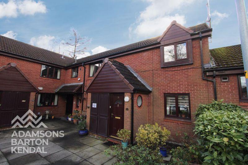 Ford Gardens, Bamford, Rochdale OL11 2 bed apartment - £120,000
