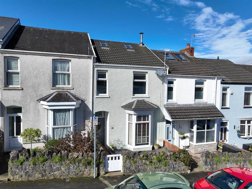 Woodville Road, Swansea SA3 2 bed terraced house - £375,000