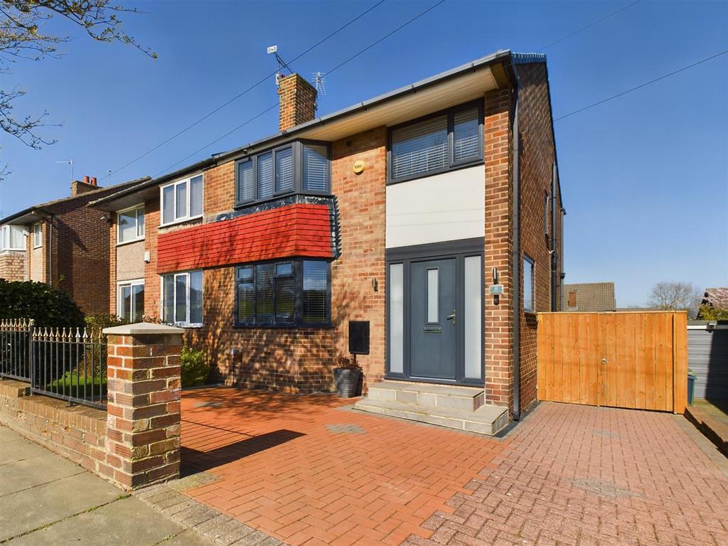 Rectory Road East, Gateshead NE10 3 bed semi-detached house - £190,000