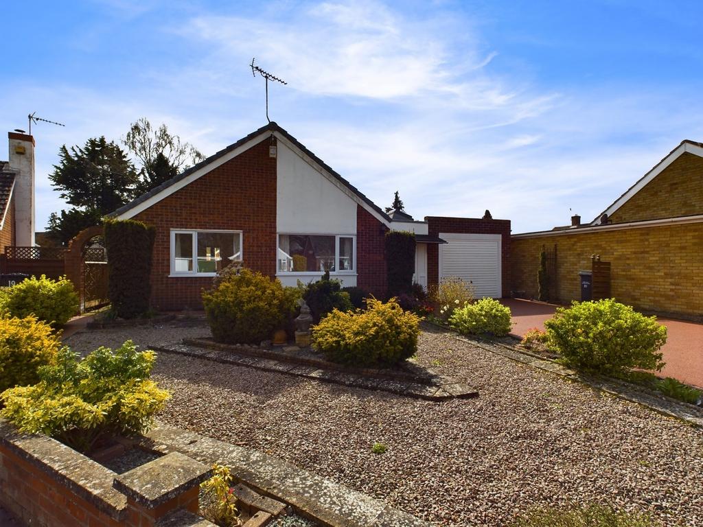 Denver Hill, Downham Market PE38 3 bed detached bungalow - £325,000