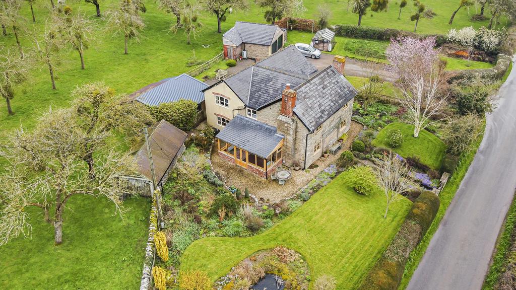 Dilwyn, Hereford HR4 4 bed detached house - £675,000