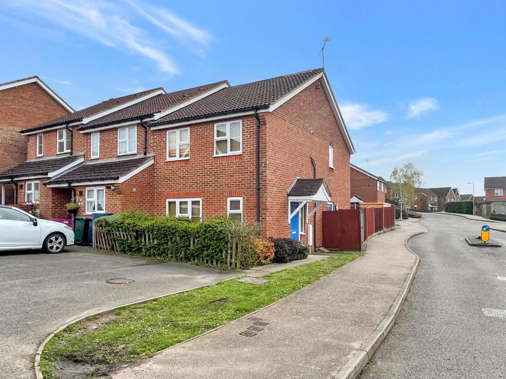 Raymond Fuller Way,Kennington TN24 9TA 3 bed end of terrace house - £ ...