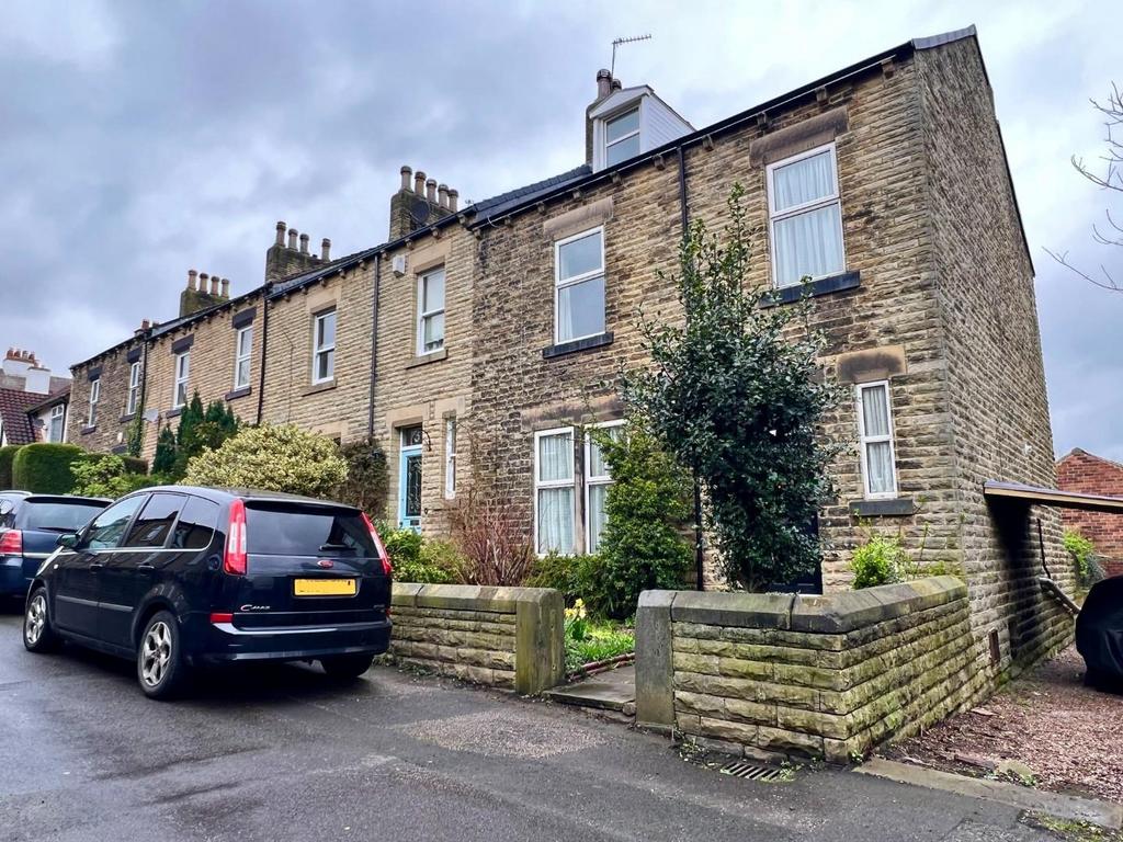 Pollitt Street, Barnsley 4 bed terraced house - £250,000