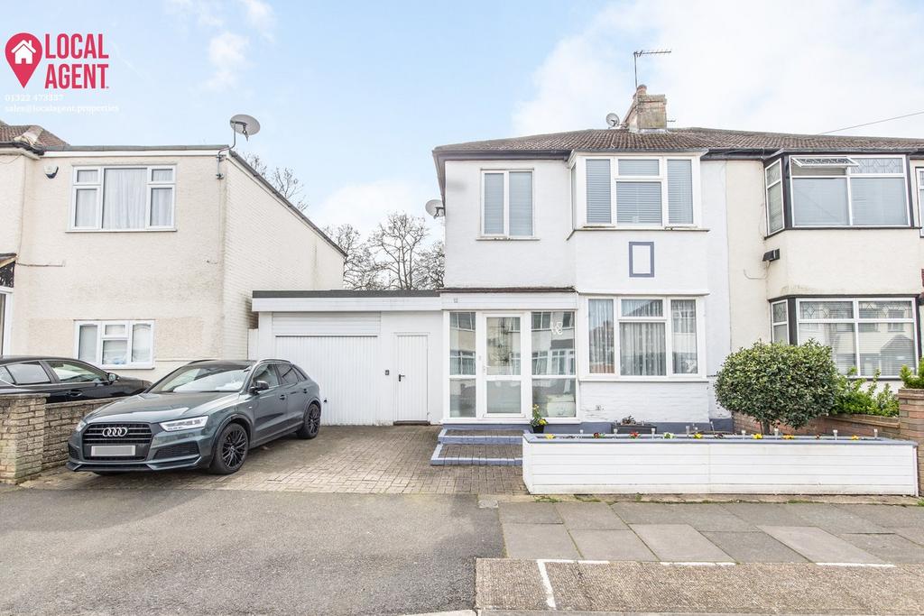 Roseacre Road, Welling, DA16 3 bed semi-detached house - £550,000
