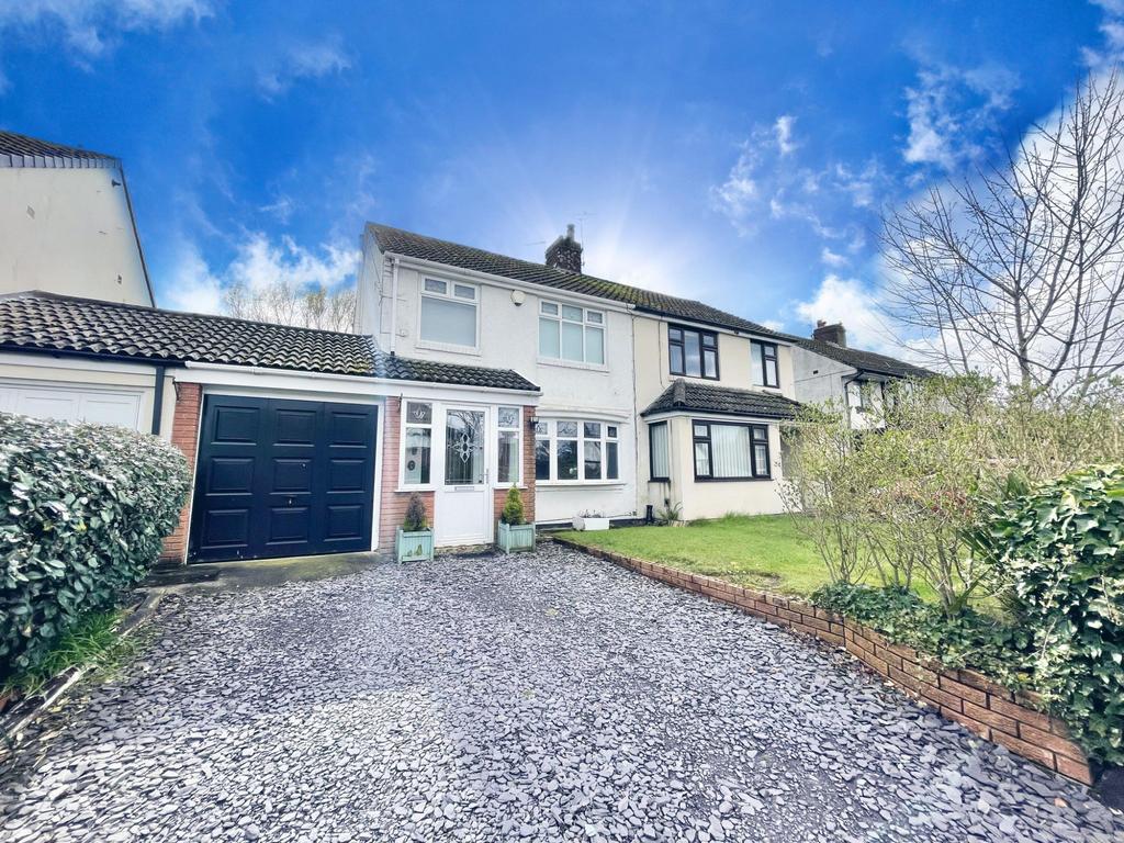 Tarn Road, Thornton FY5 3 bed semi-detached house - £230,000