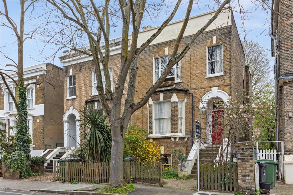 Spenser Road, London, SE24 2 bed apartment for sale - £550,000